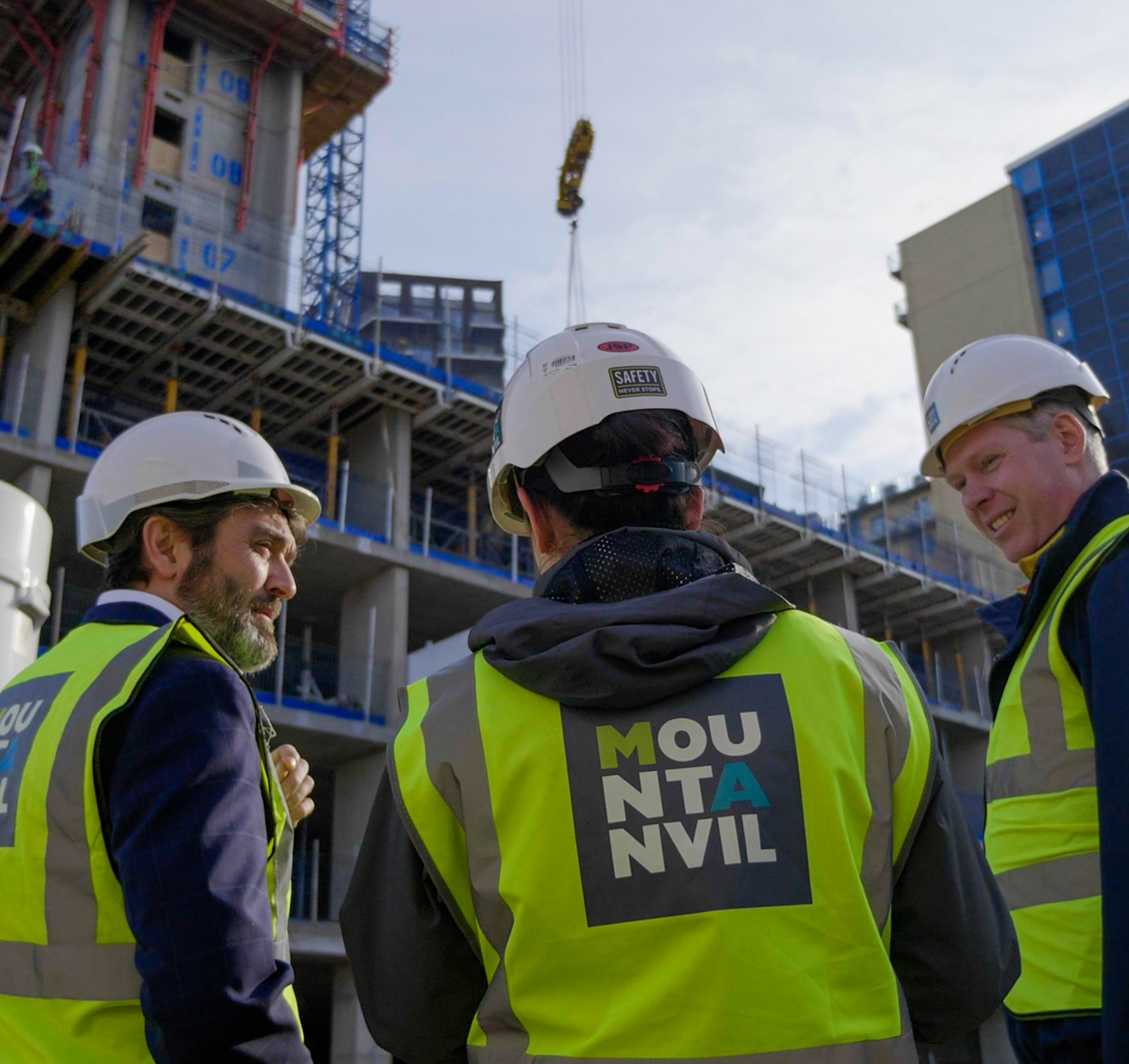 Building Low Carbon Homes with Mount Anvil | Planet Mark